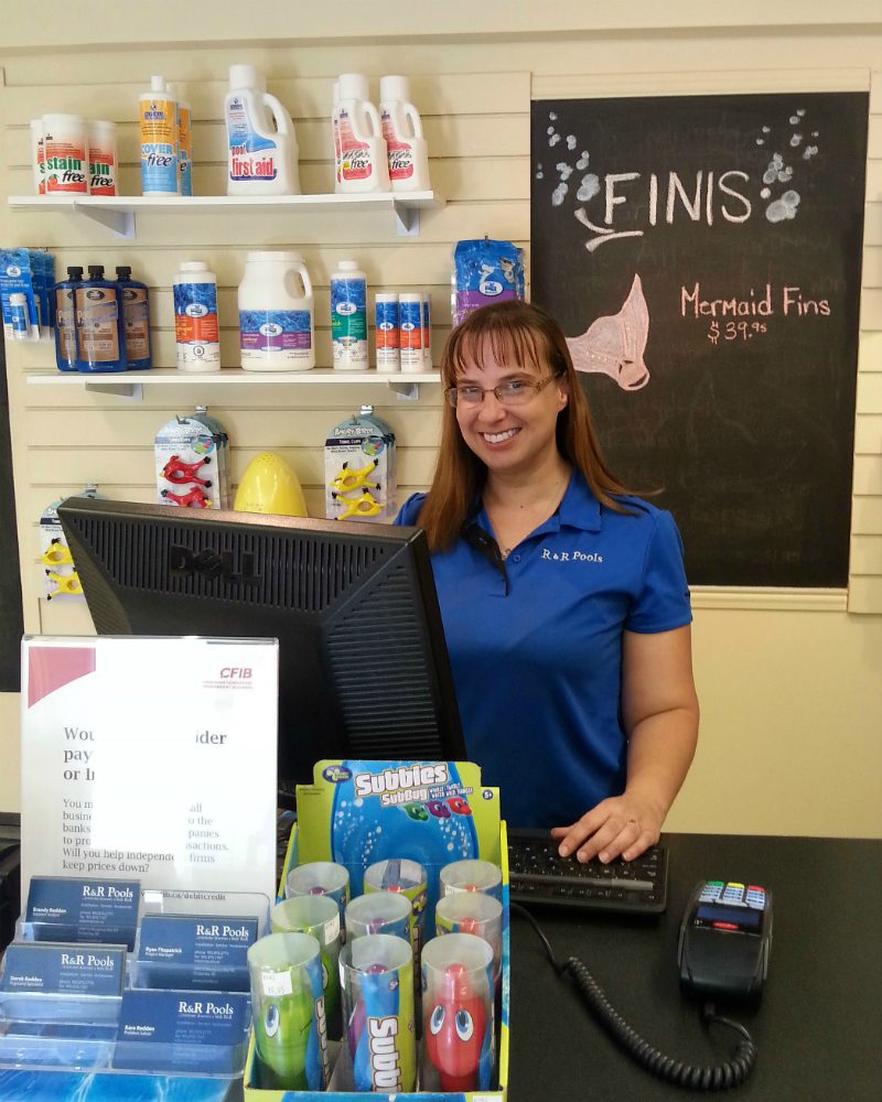 Stephanie | R&R Pools