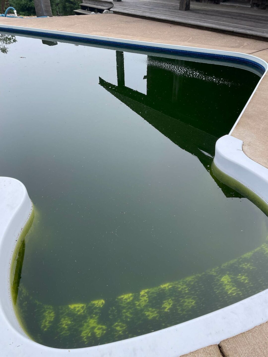 Portable Pool Cleaning Equipment Rentals | R&R Pools